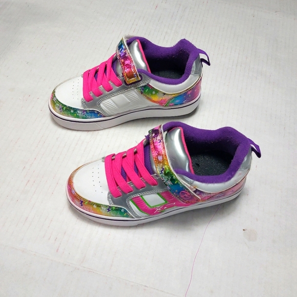 Heelys | Shoes | Heelys Girls Bolt Plus X2 Dual Wheels Size 4 | Poshmark